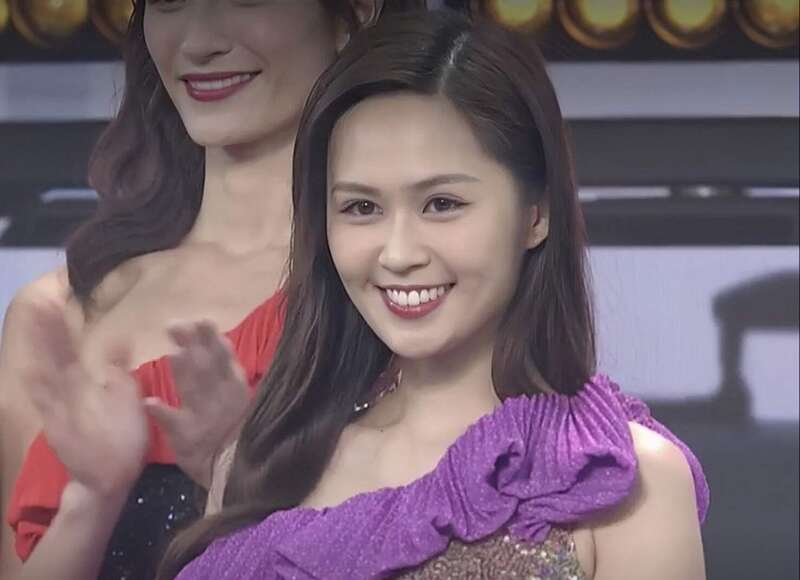 TVB港姐火速上位，刚入行便受邀拍戏 | 八阕